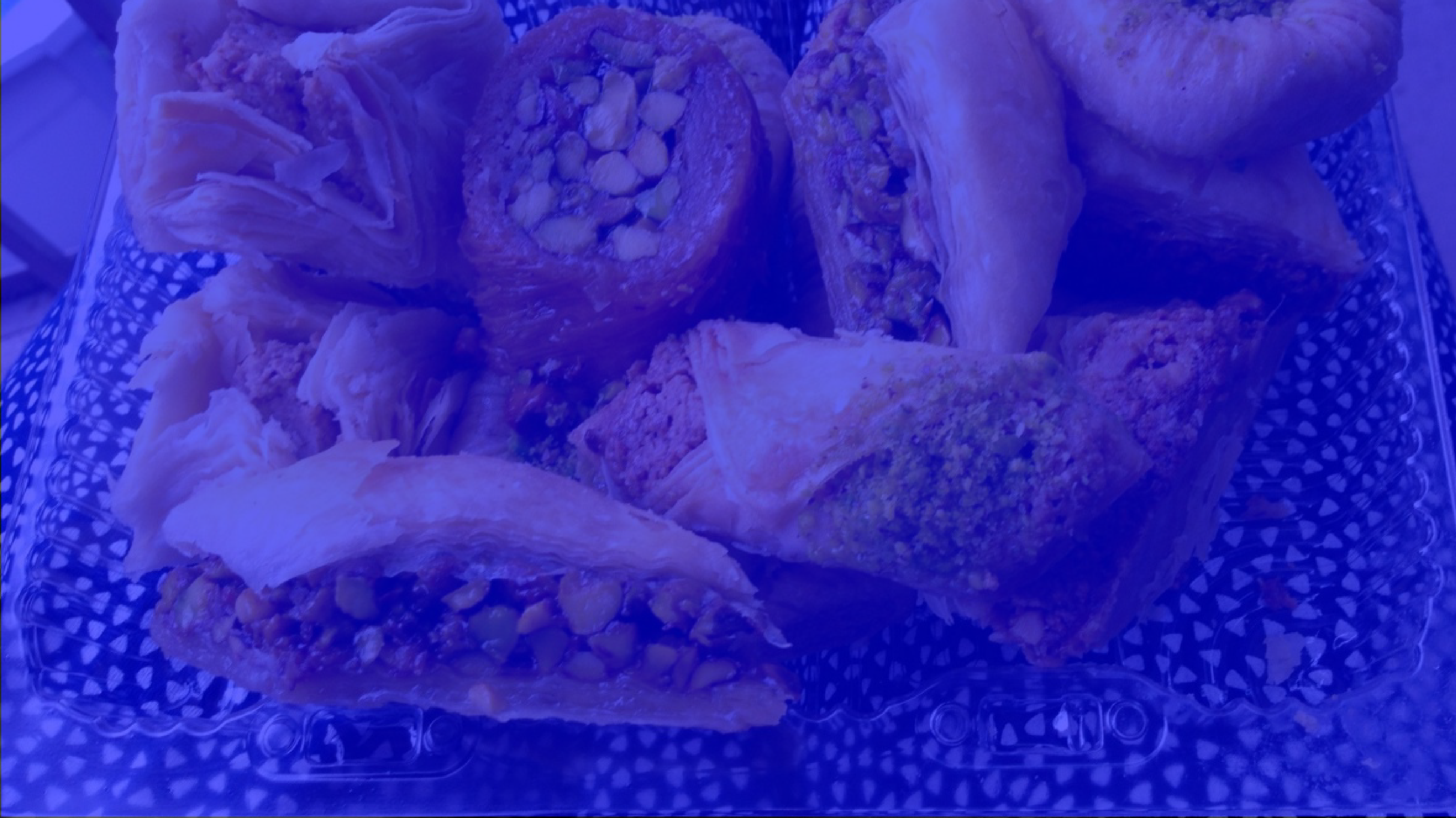 Chris' Restaurant – Greek family kitchen.